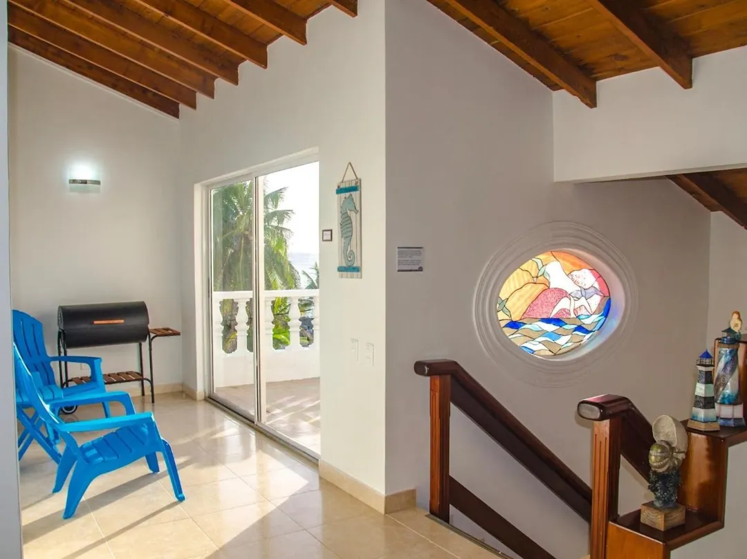 By The Sea Guest House - San Andrés