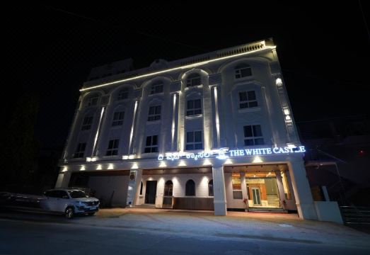The White Castle Hotel, Mysore - 2025 Updated Prices, Deals & Reviews ...