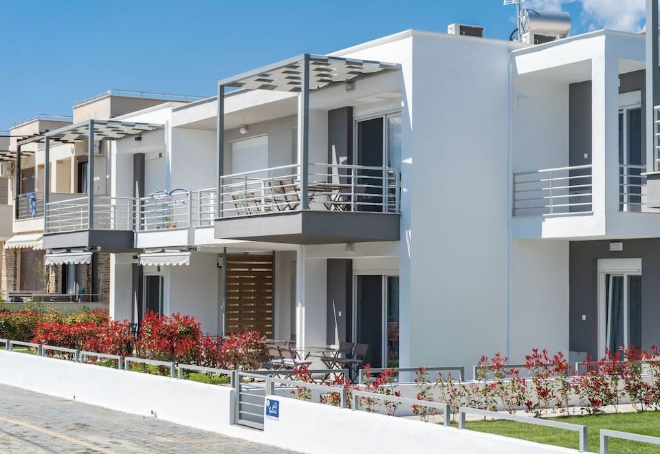 Thalassa & Thalassa Prive Residential Complex,Ofrinion - Updated Prices ...