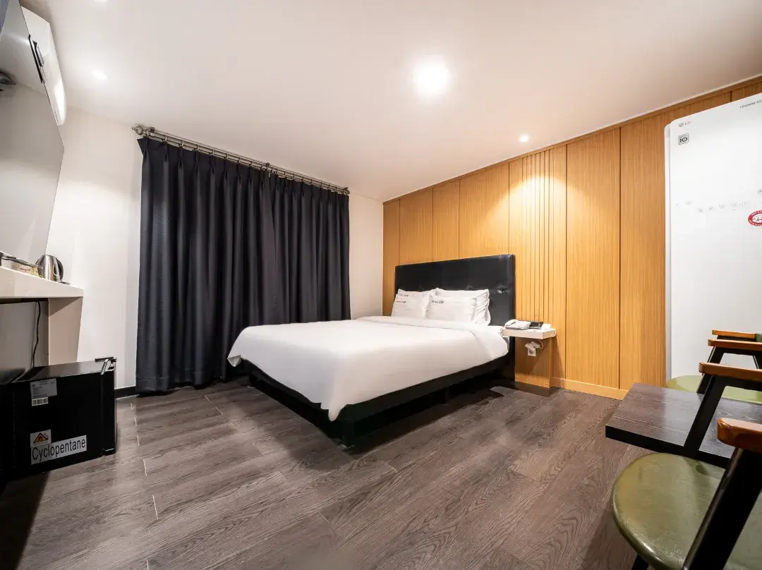 Jeonju Junghwasandong Loui - Jeonju-si