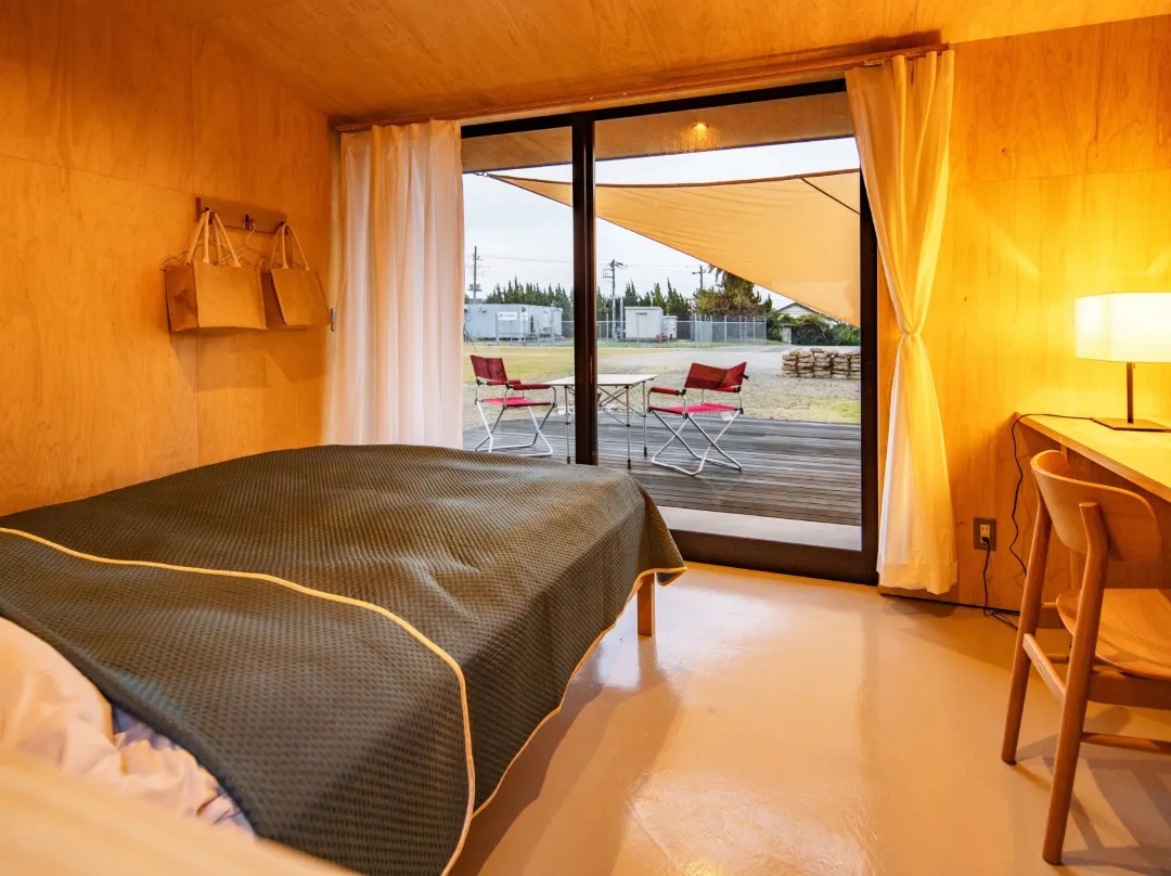 Shirahama Schoolhouse - Tateyama