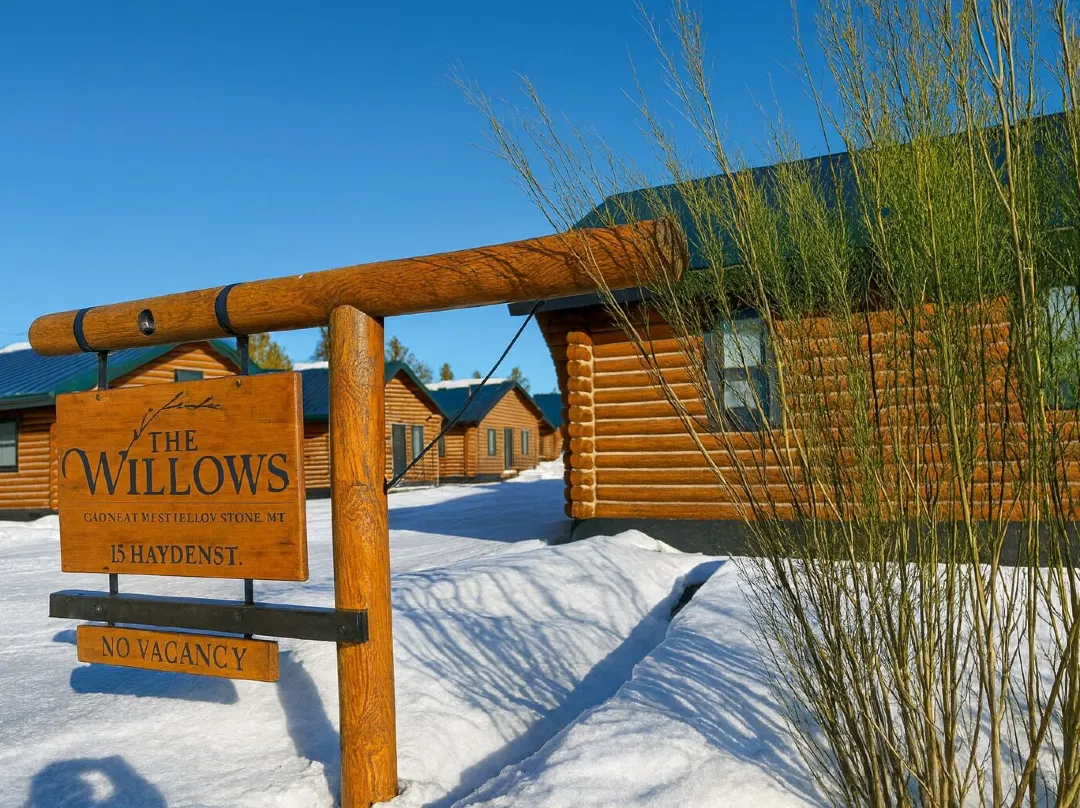 The Willows Cabins - West Yellowstone, MT