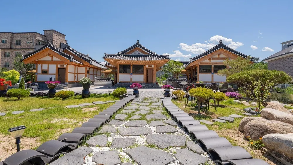 Hanok Stay Ieum - Gangneung-si