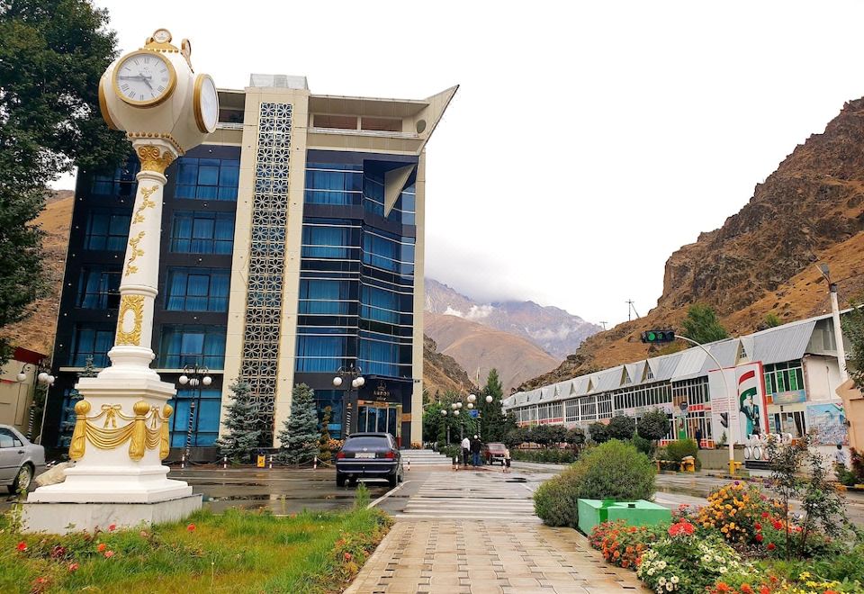 Karon Palace,Kalaikhum - Updated Prices & Hotel Reviews 2025 | Trip.com