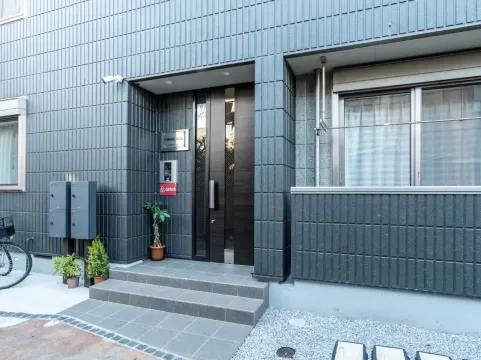 Shimokitazawa  Ikenoue - Shibuya City