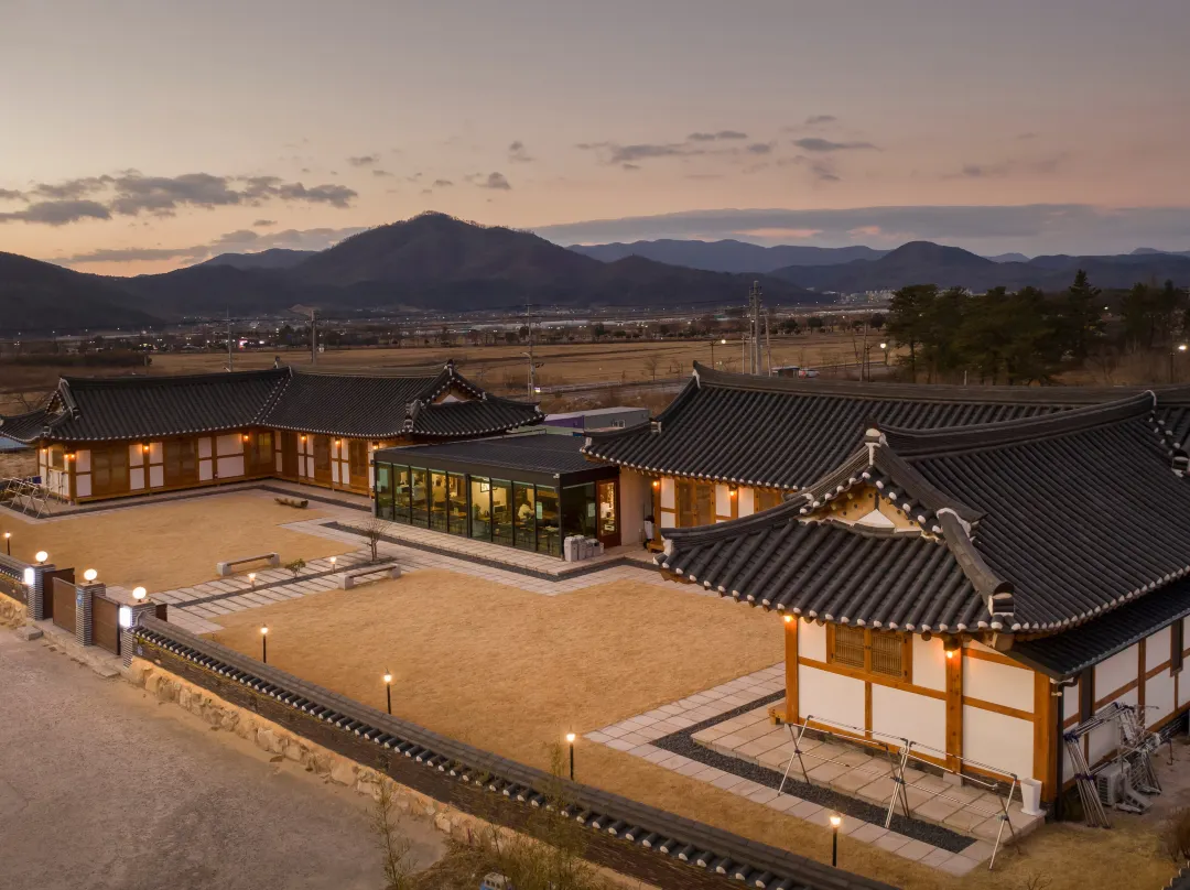 Gyeongju Wonhwaru - Yangsan-si