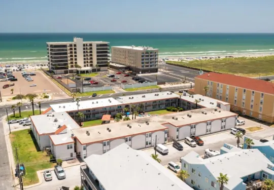 Surf202 Walking Distance To Beach, Heated Pool - North Padre Island, TX