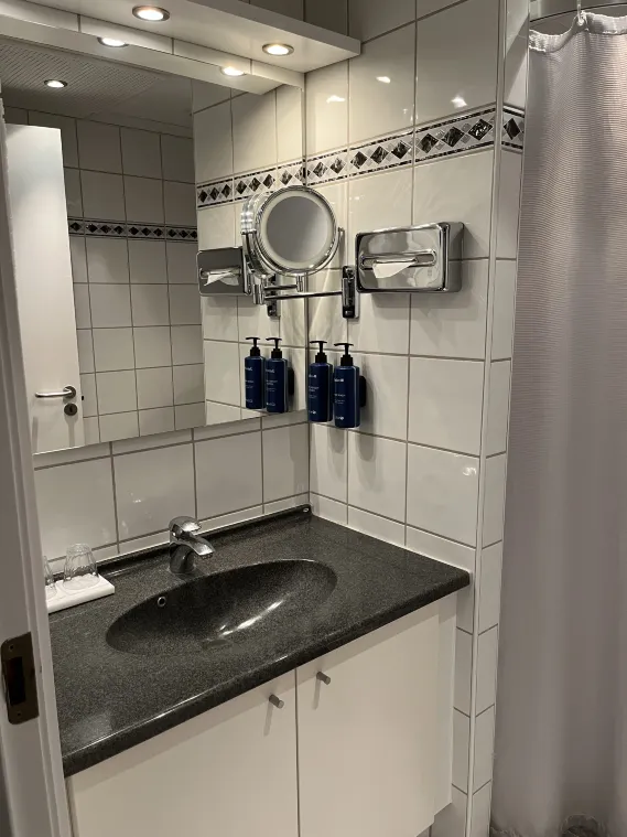Radisson Blu Limfjord Hotel, Aalborg - 99 Verified Photos & Reviews ...