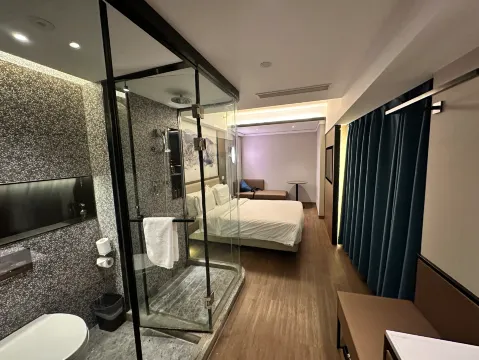 Jinglai Hotel • Select (Shanghai Jingan Changshou Road Metro Station ...