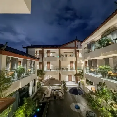 Leye｜The Mountain-View Luxury Terrace Hotel (at the Big Waterwheel)with ...