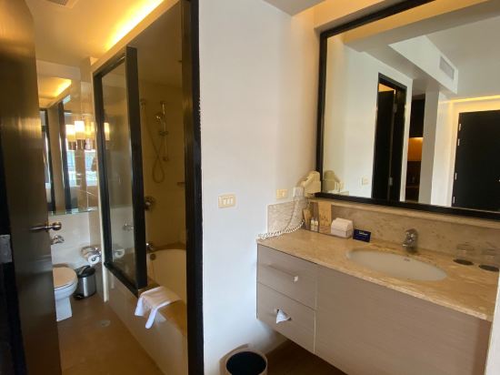 DoubleTree by Hilton Phuket Banthai Resort map in Phuket | Trip.com