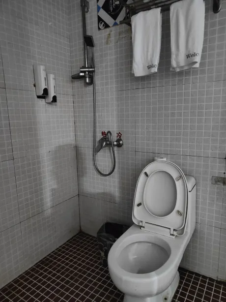 Xi Yue Hotel (Shenzhen North Station Branch) - 48 Verified Photos ...