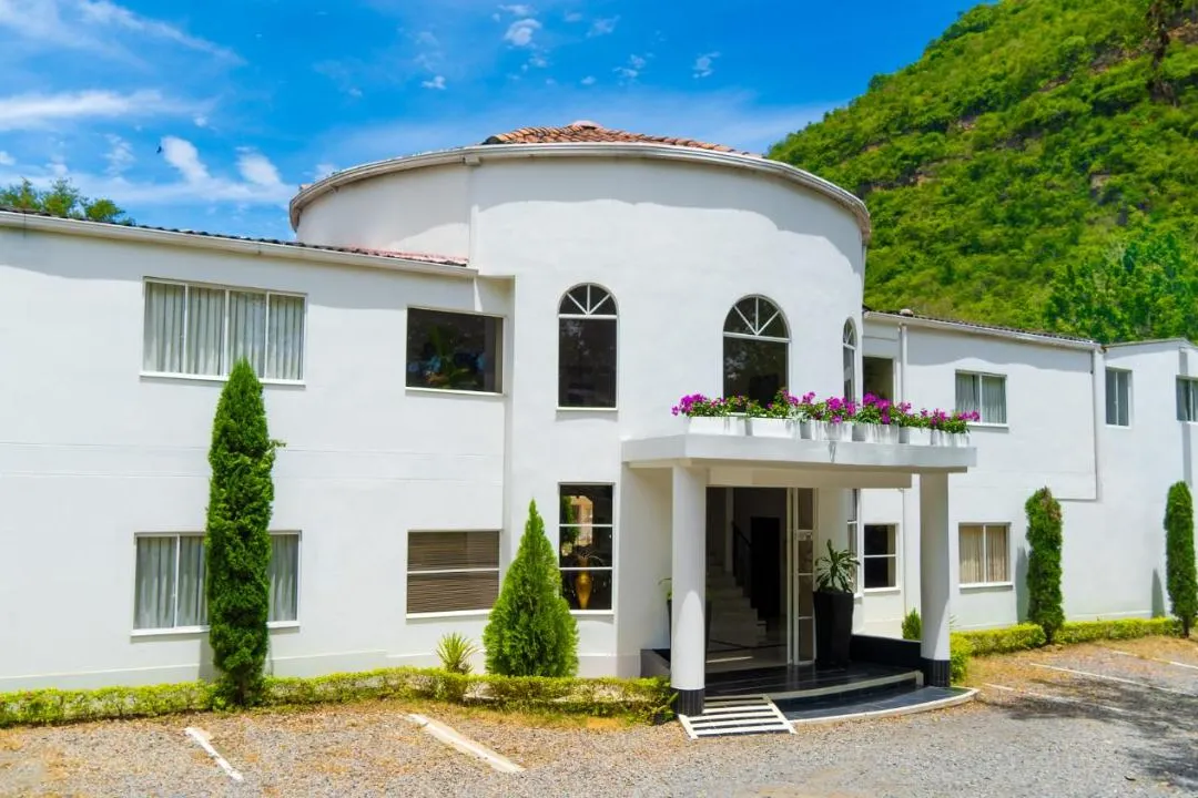 Hotel Campestre Santa Catalina - San Gil, Colombia