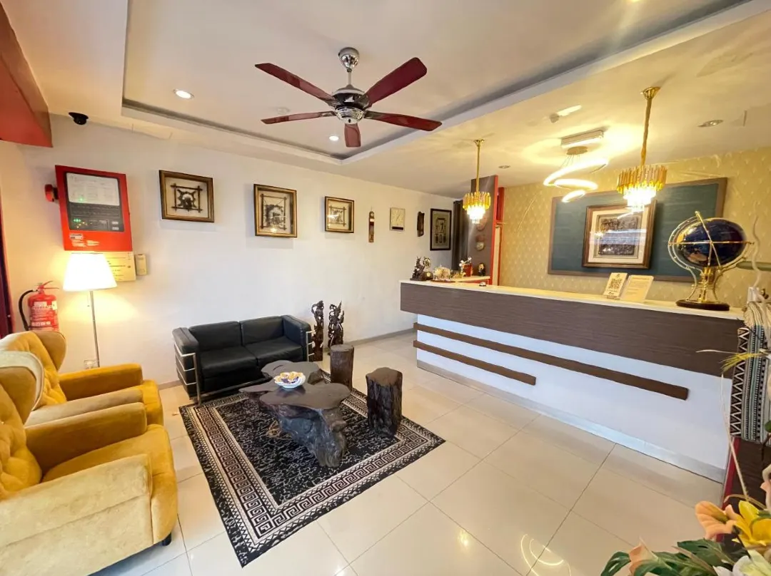 M Three Hotel - Seri Manjung