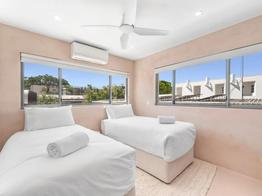 10 Hastings Street Motel - 努沙岬