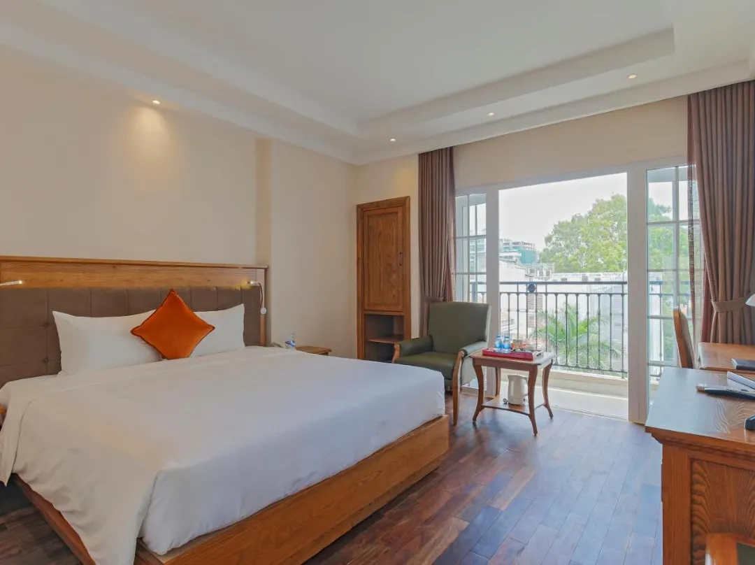 Hoang Lan Hotel - Ho Chi Minh City