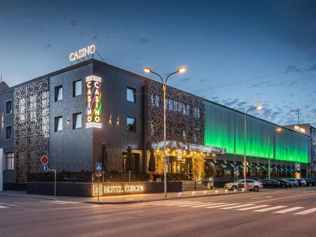 Hotel Europa - Komárom