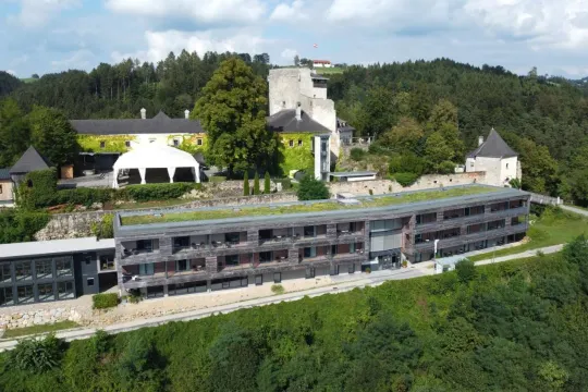 Schatz.kammer Burg Kreuzen - Waldviertel