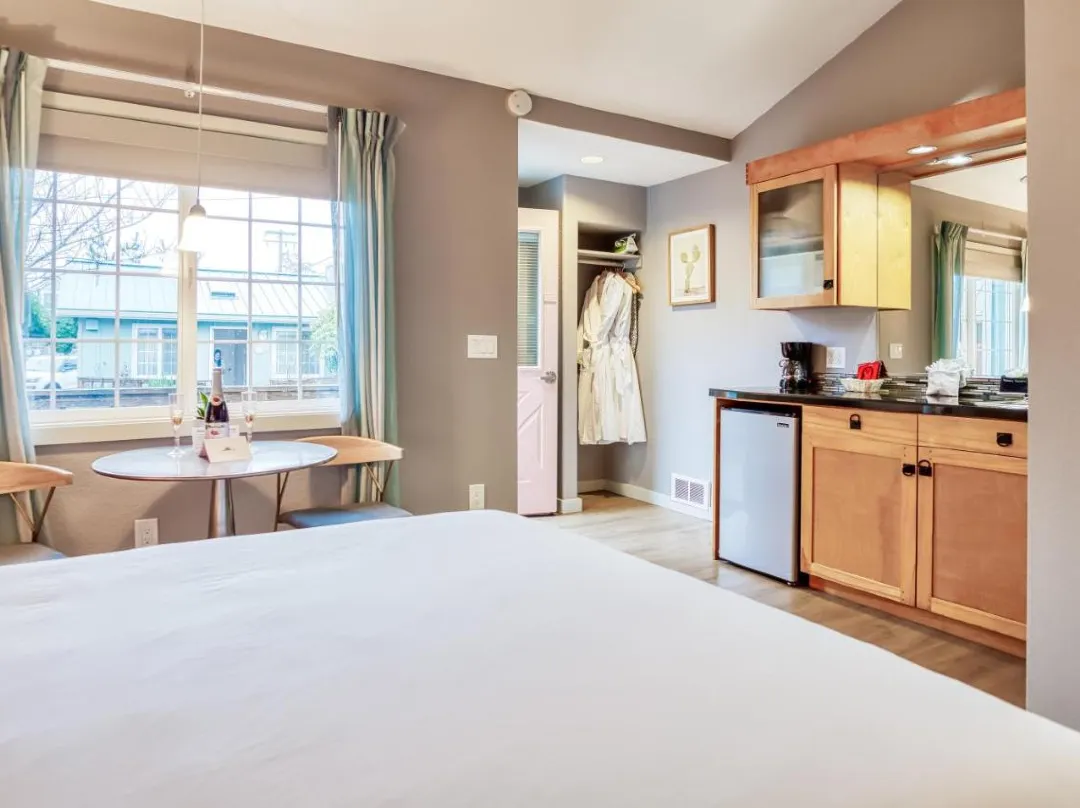 Inn At Haystack Rock - Cannon Beach, OR