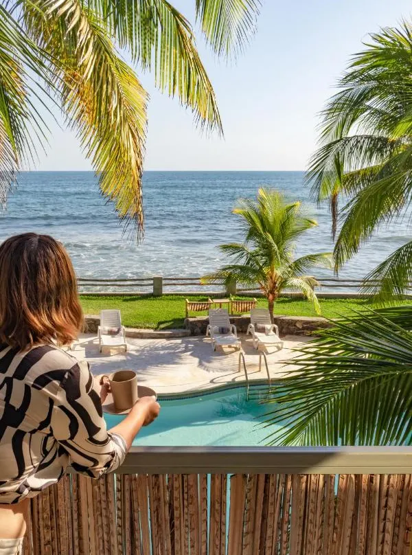 Fishermans Resort Life - La Libertad
