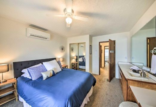Sagle Lakefront Escape Private Beach Access! (Bonner County) Updated ...