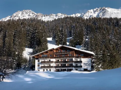 Hotel Dieschen - Lenzerheide