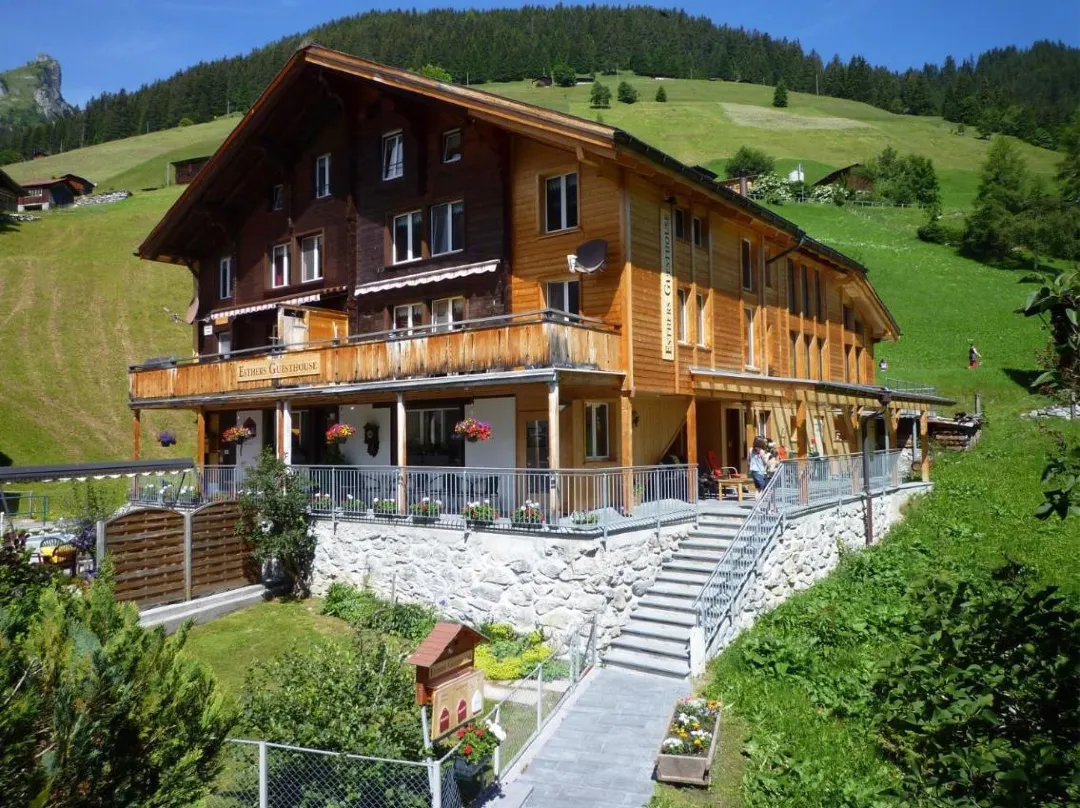 Esthers Guesthouse - Lauterbrunnen
