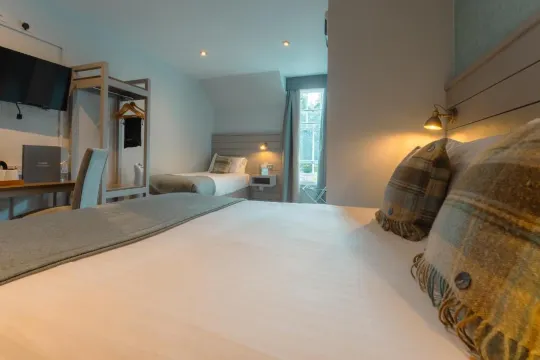 West Port Hotel - Linlithgow