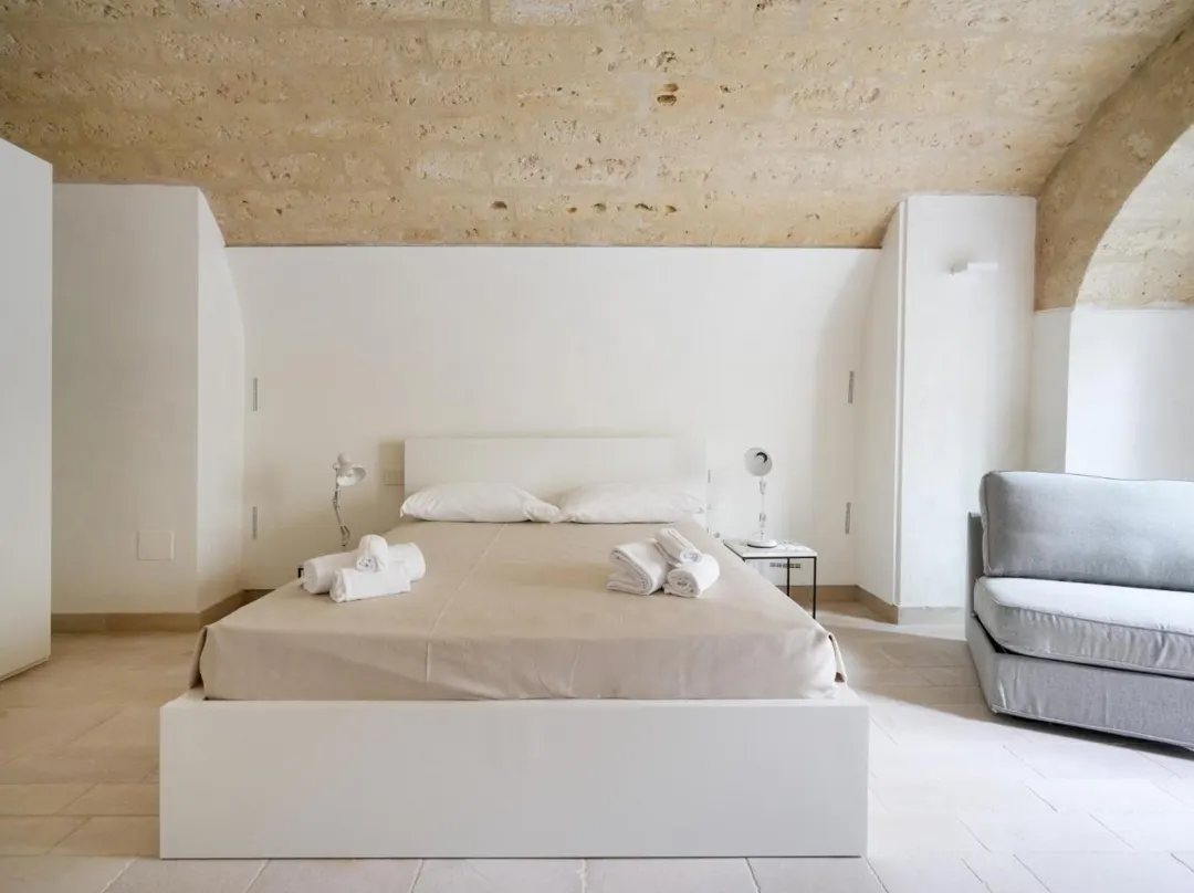 Palazzo Della Torre 004 - Historical Modern Stay - Bari