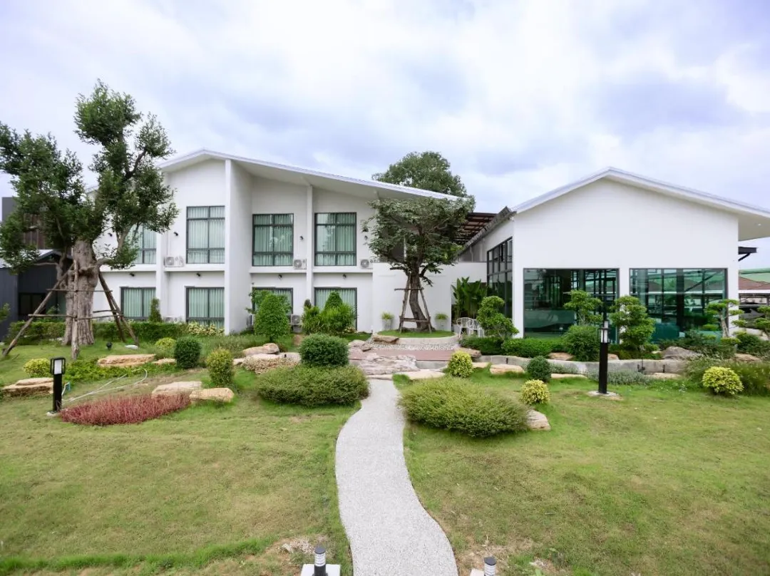 Tree Airport Hotel - Thung Tam Sao