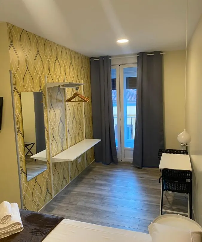 Hostal Oliver - Madrid
