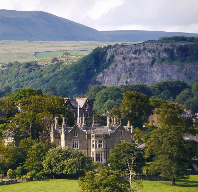 Falcon Manor Hotel - 塞特爾