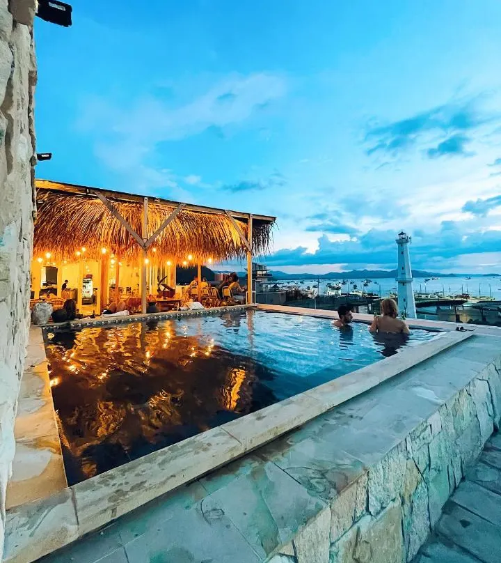 Harbour Komodo Hotel - East Nusa Tenggara