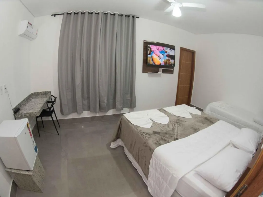Hotel Esmeralda Verde - Teófilo Otoni