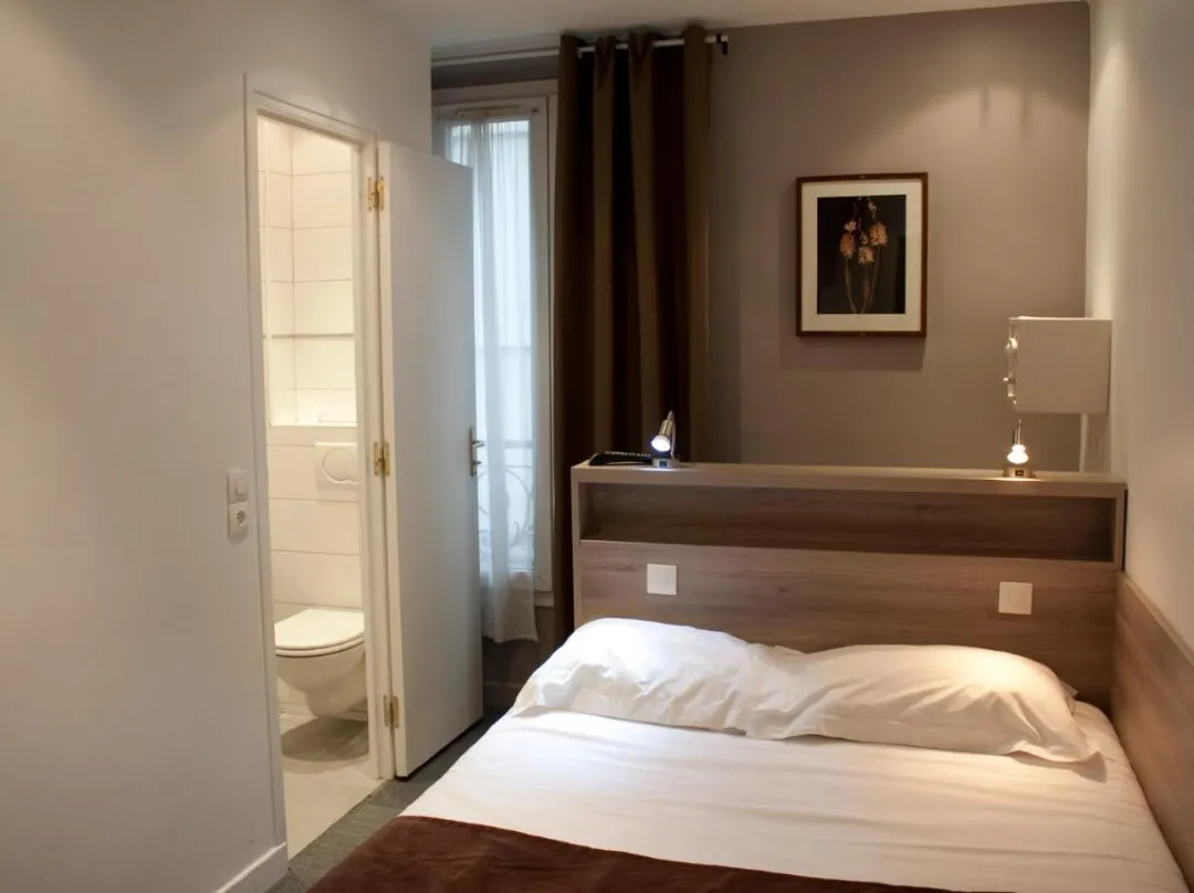 Cosmos Hôtel Paris - Paris