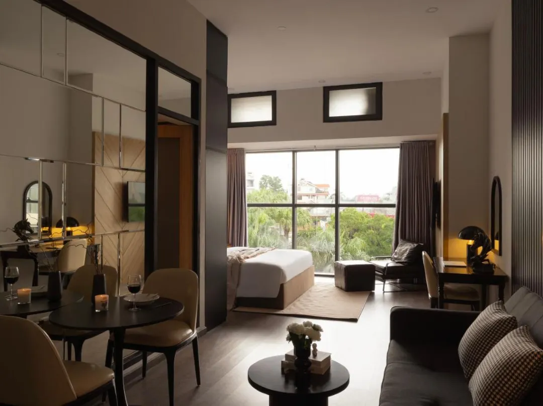 Fall-in-love Suite - The Sun Avenue - Ho Chi Minh City
