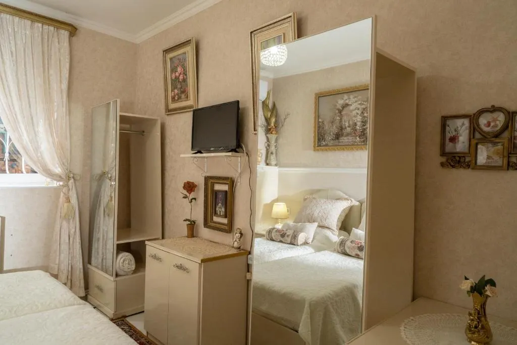 Elia Boutique Hostel & Apart-hotel - Tiflis