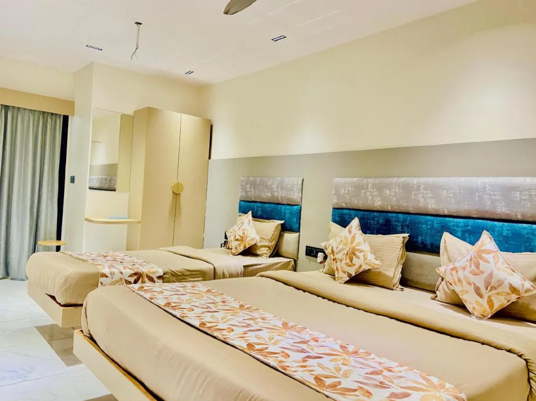 Hotel Rv Residency - Ahmedabad