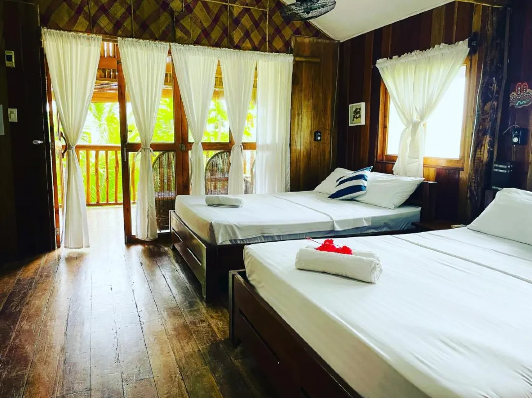 White Beach Front And Cottages - Buruanga