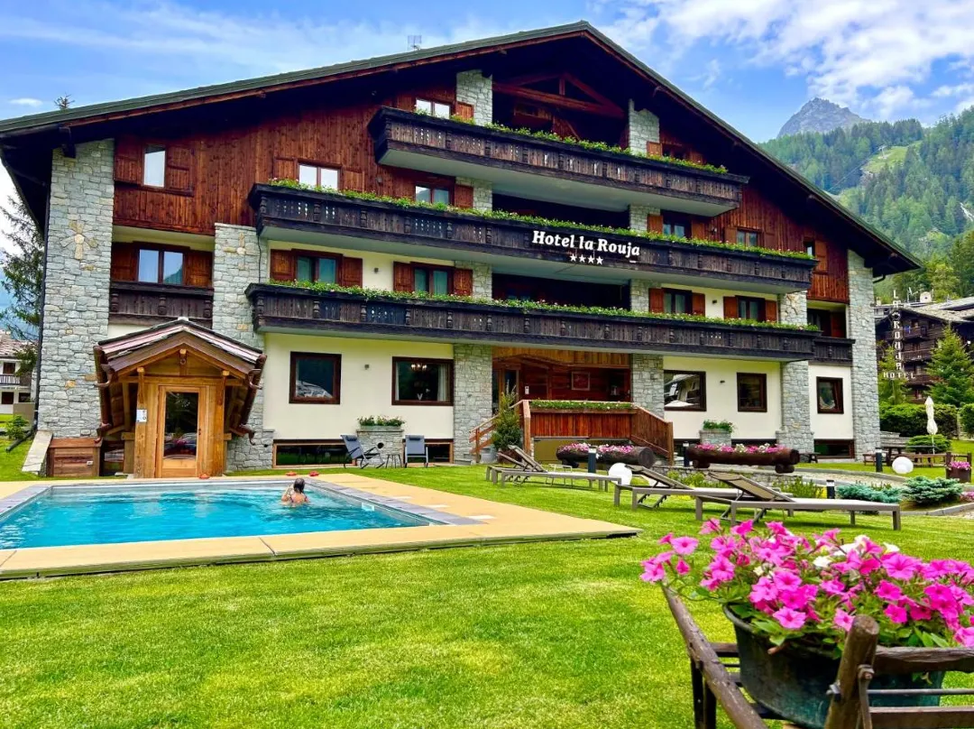 Hotel La Rouja - Champoluc