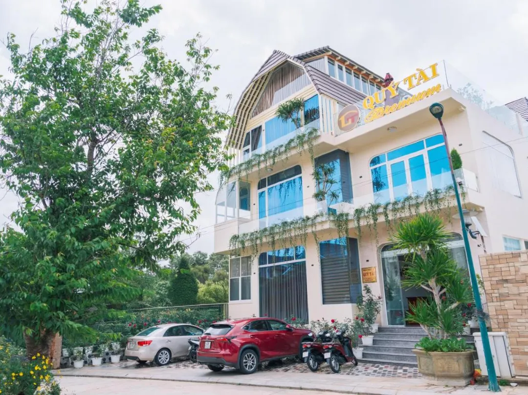 Quy Tai Premium Hotel - Đà Lạt