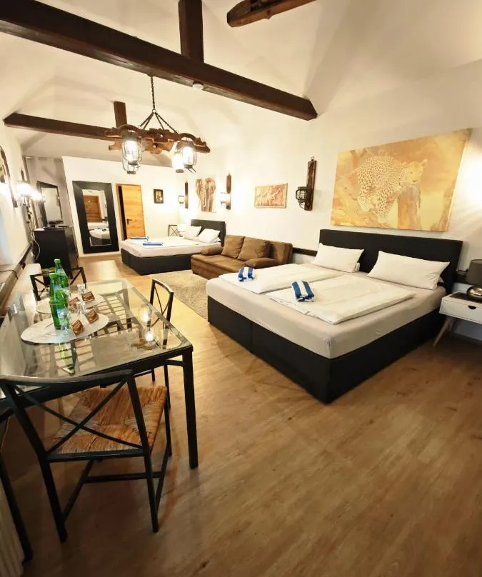 Pension Riverside In Leverkusen Hitdorf Am Rhein - Zentral An Der A1 Und 59 - Cologne