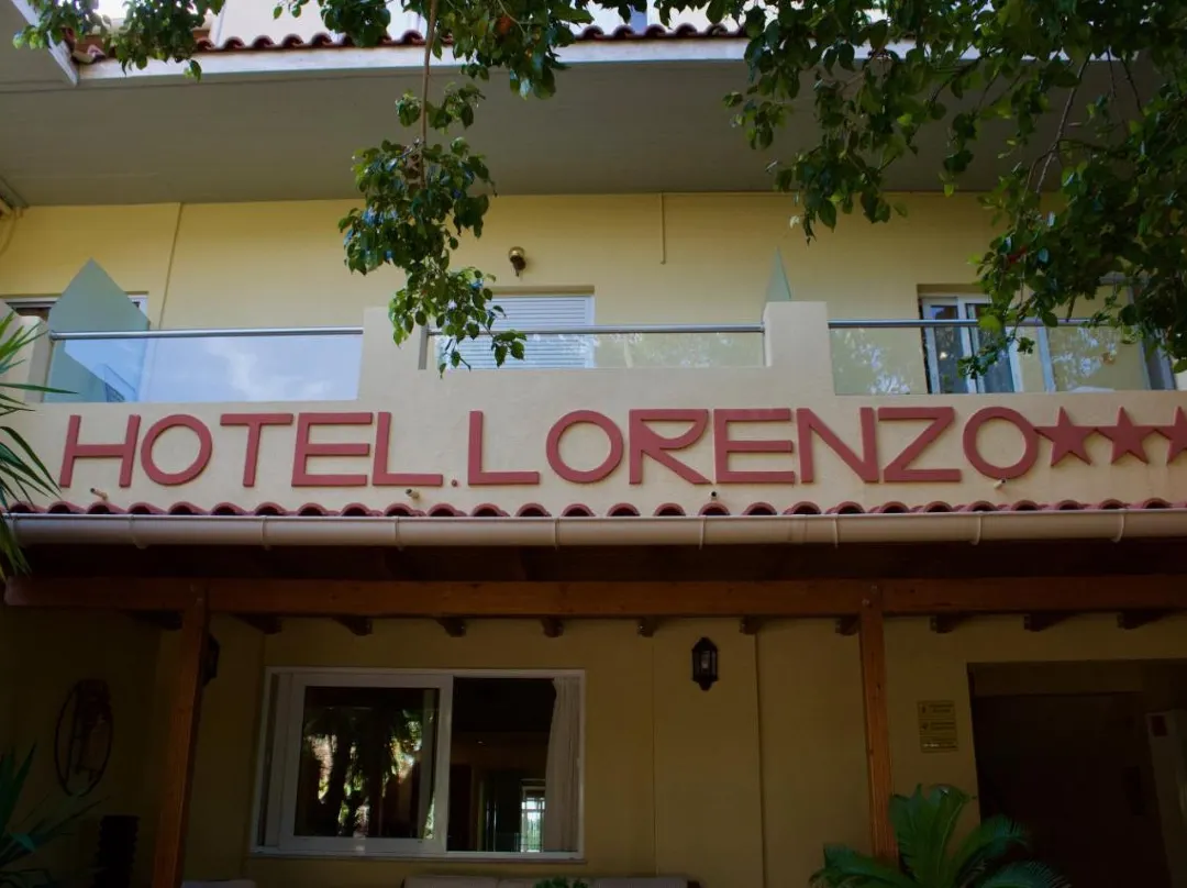Lorenzo Hotel - Кефалиния