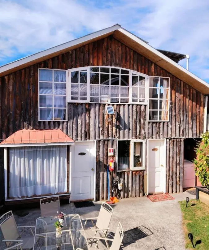 Hostal & Cabañas Don Juan - Villarrica