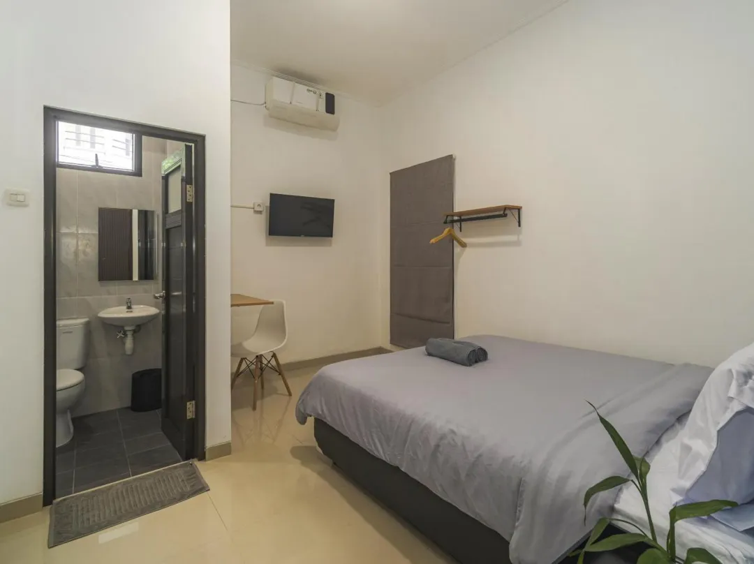 Shini Guest House - Malang