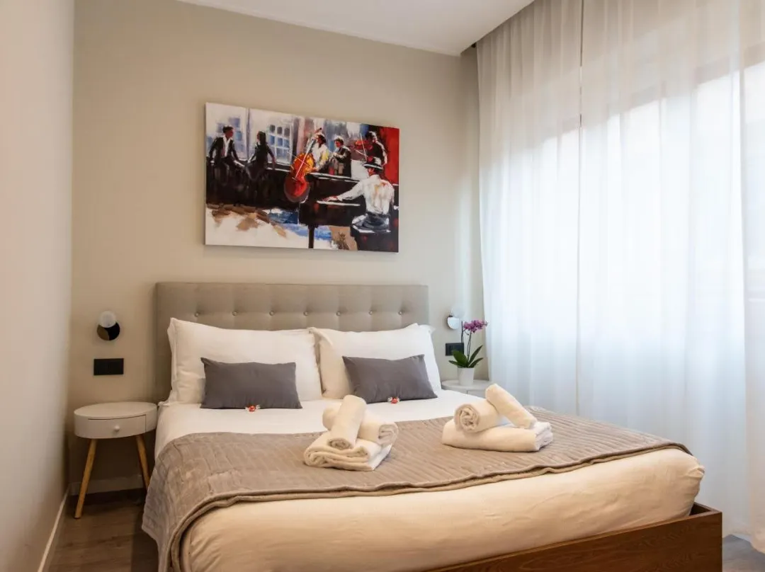 Xxiv Domus Luxury Suites - Vatican City