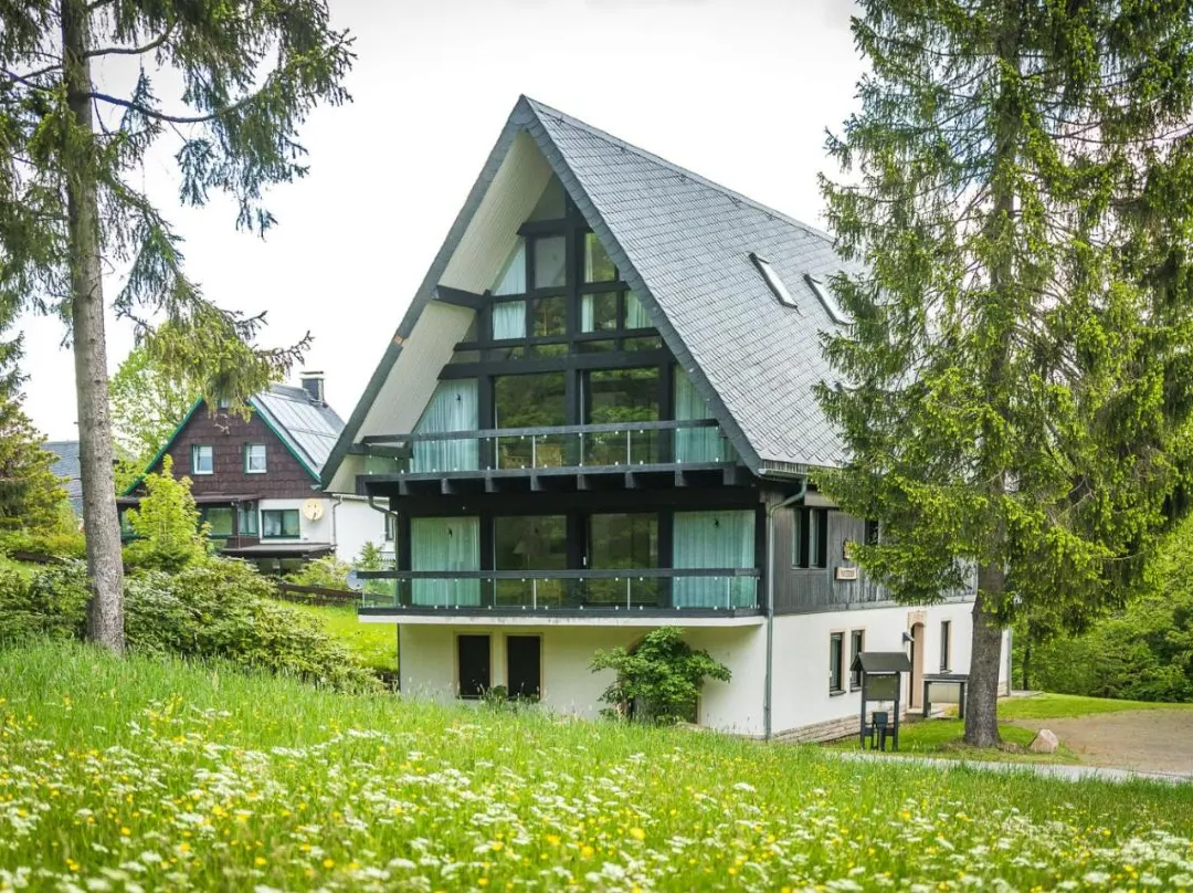Berghotel Friedrichshöhe - Sauna, Pool & Natur - Altenberg
