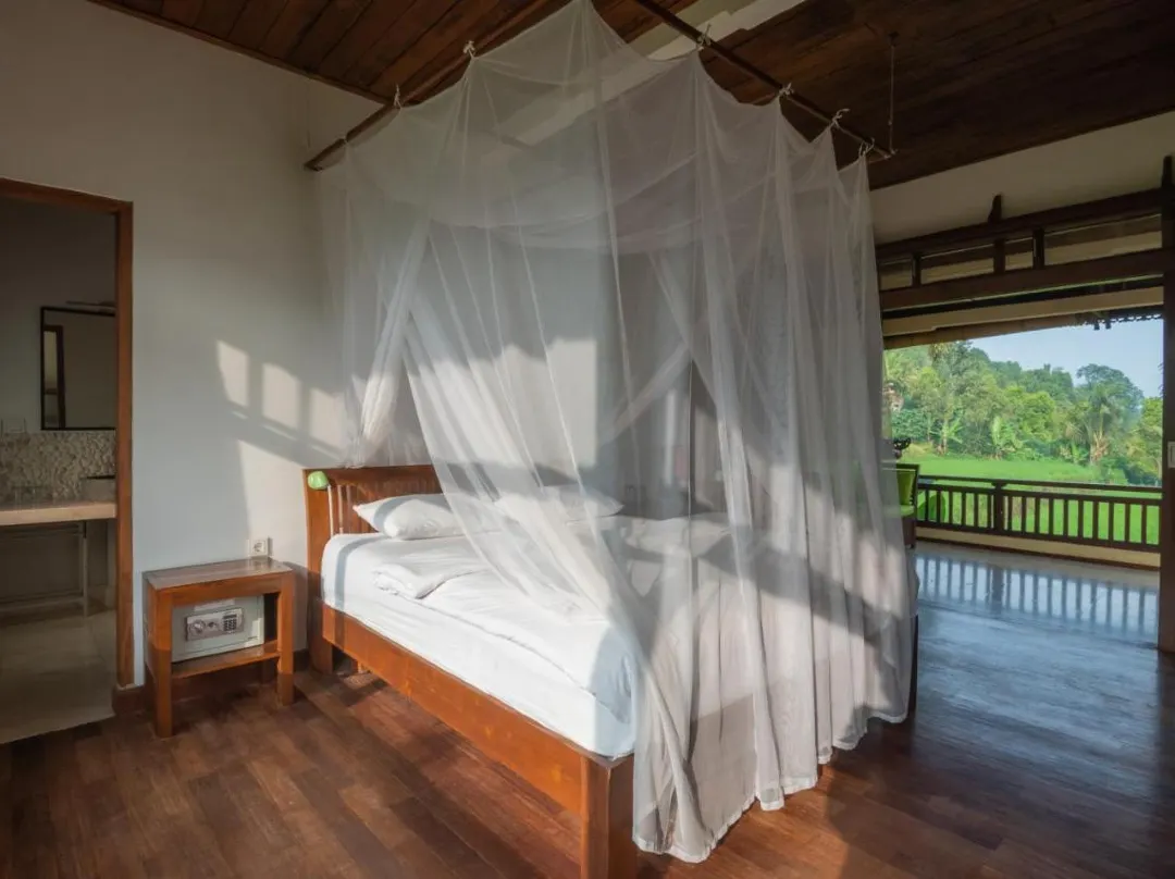 Lesong Hotel And Restaurant - Munduk