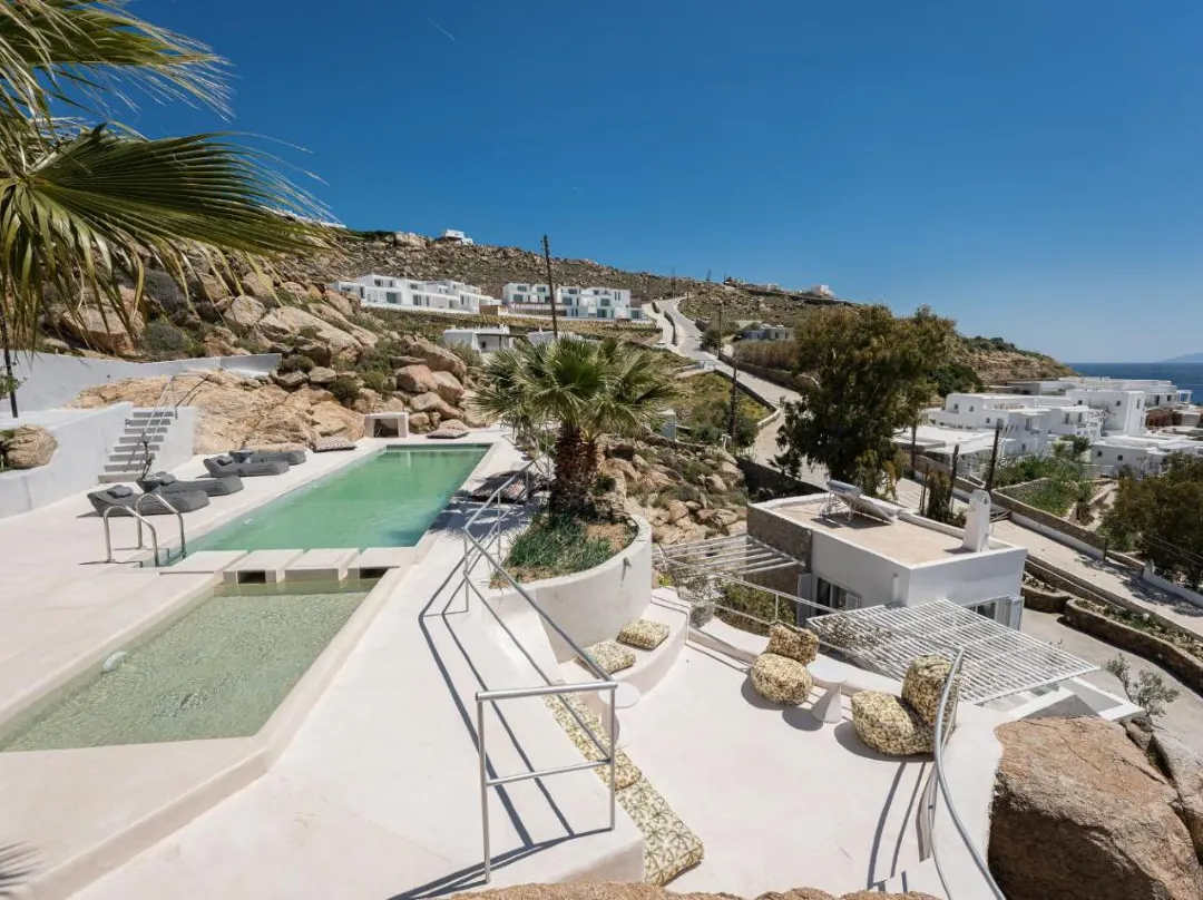 Super Rockies Resort - Mykonos