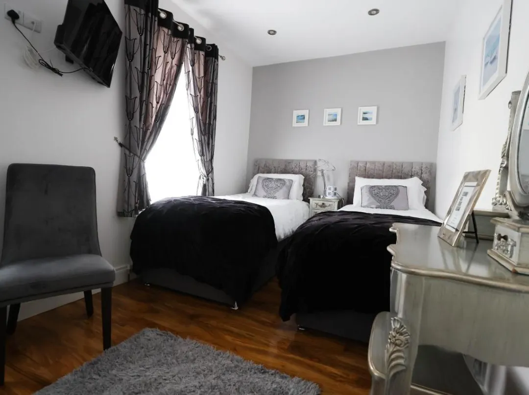 Mandalay - Portrush